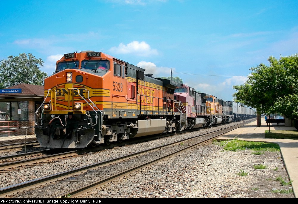 BNSF 5328